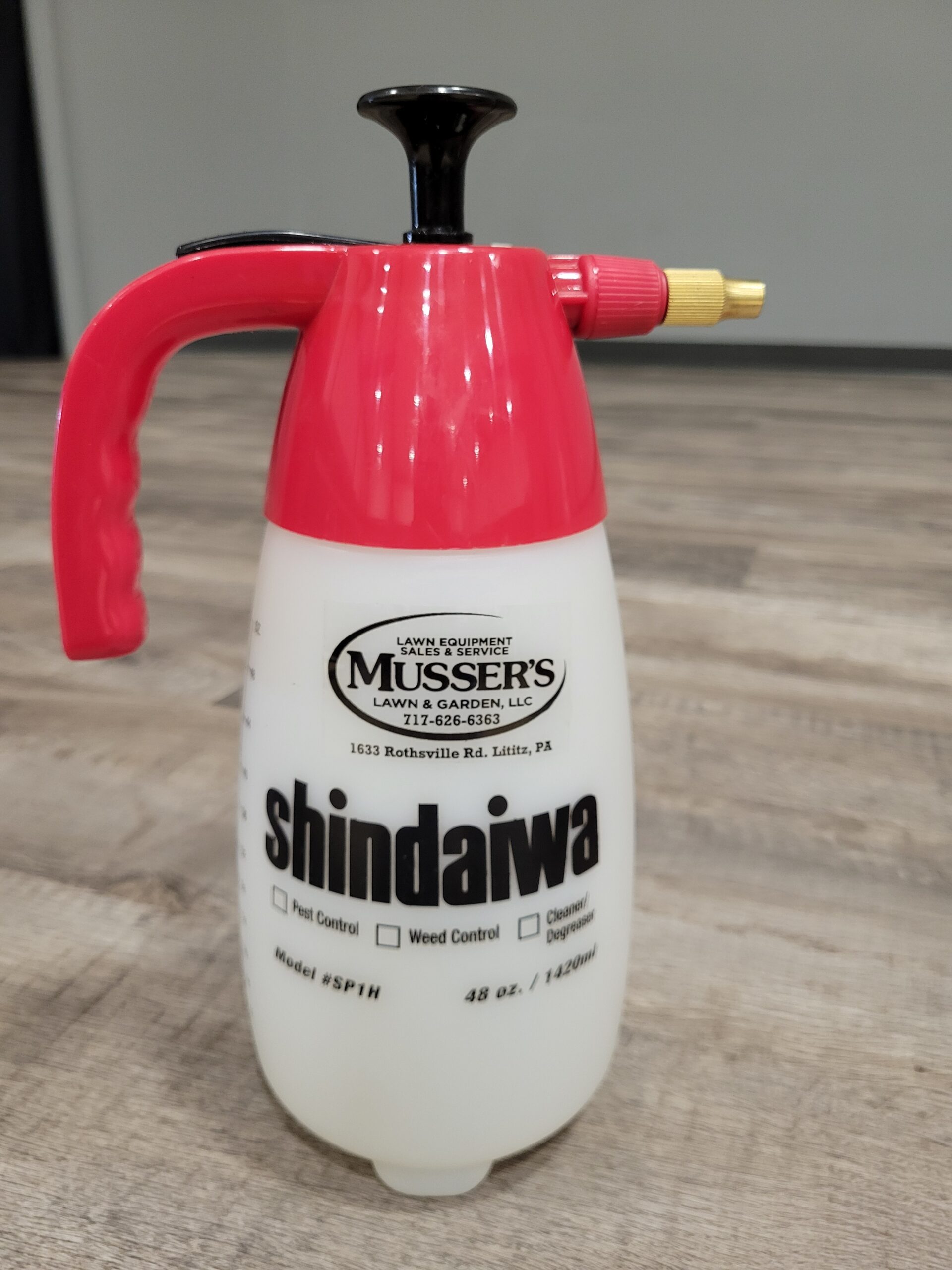 Hand sprayer - Gehmans Mennonite School
